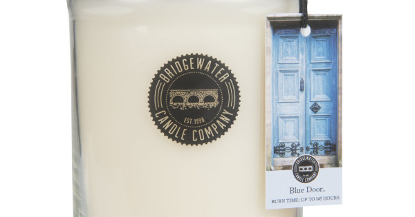 Bridgewater Candle Company - Candle - 18oz Large Jar - Blue Door